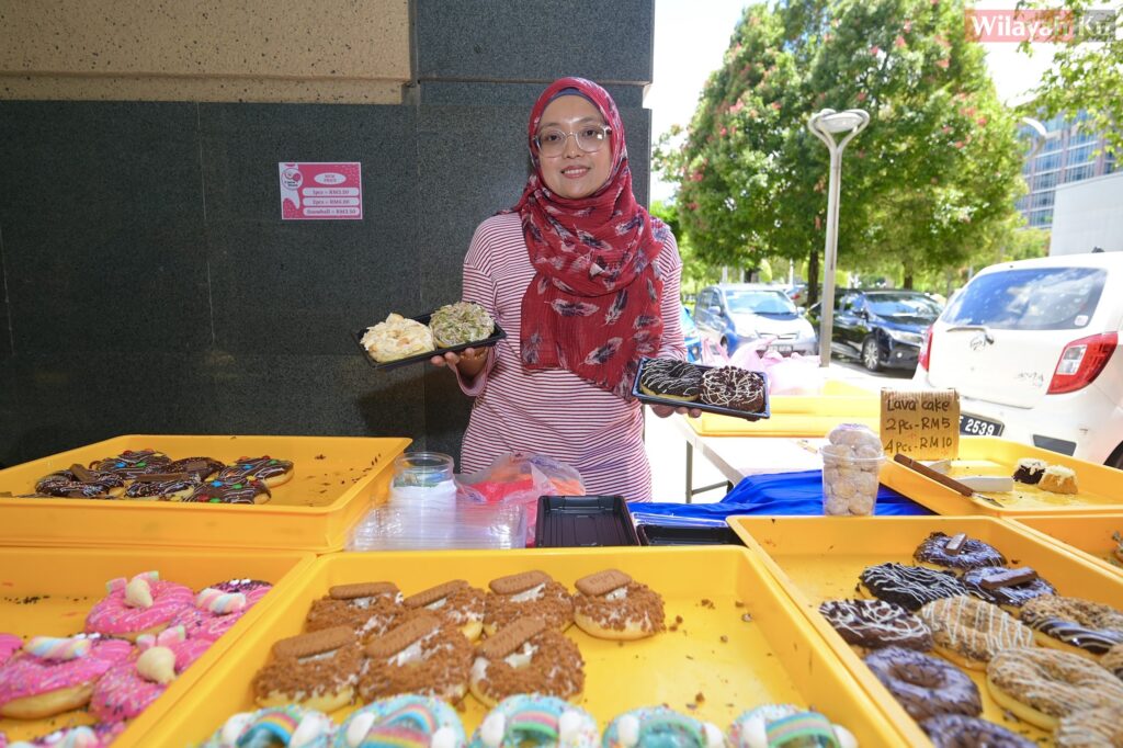 Cotton Donut gebu, comel, beraneka perisa | WilayahKu