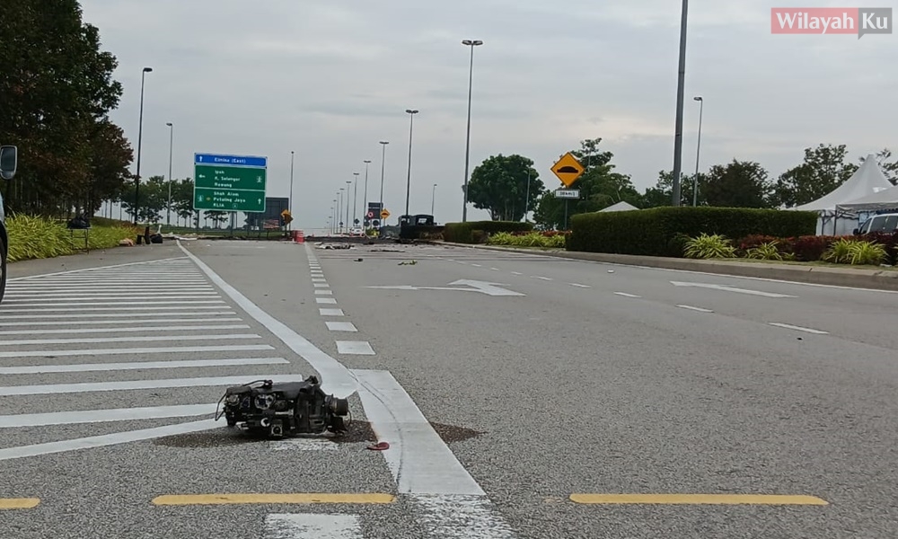 Lukanisman Awang Sauni | WilayahKu