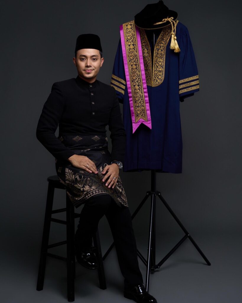 Tuah kajian autisme… Dr. Hafiz Hassan cipta sejarah bawa pulang Anugerah Penyelidikan Cemerlang ...