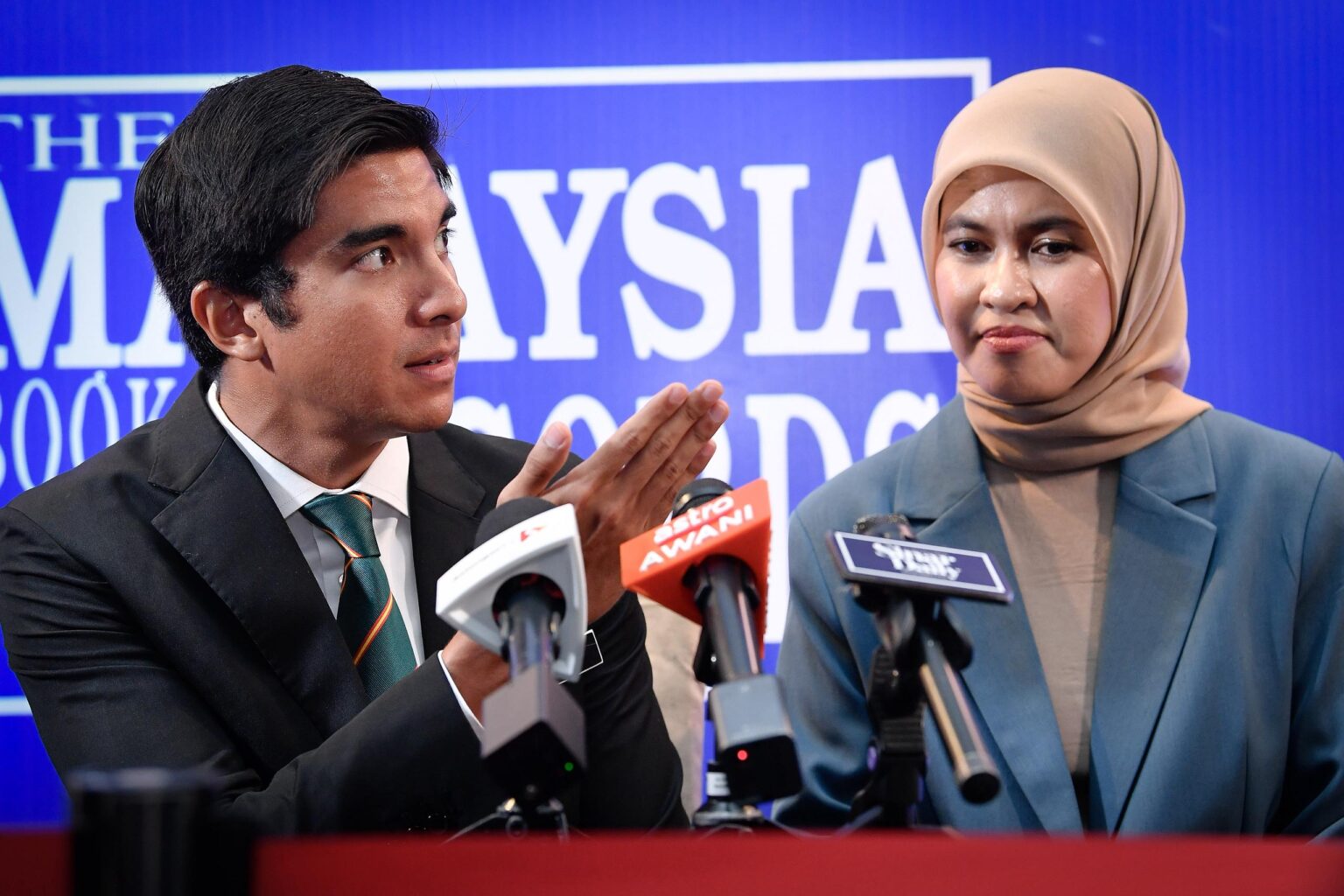 PTTI beri tajaan RM100,000 kepada Ahli Parlimen Muar, Syed Saddiq untuk ...